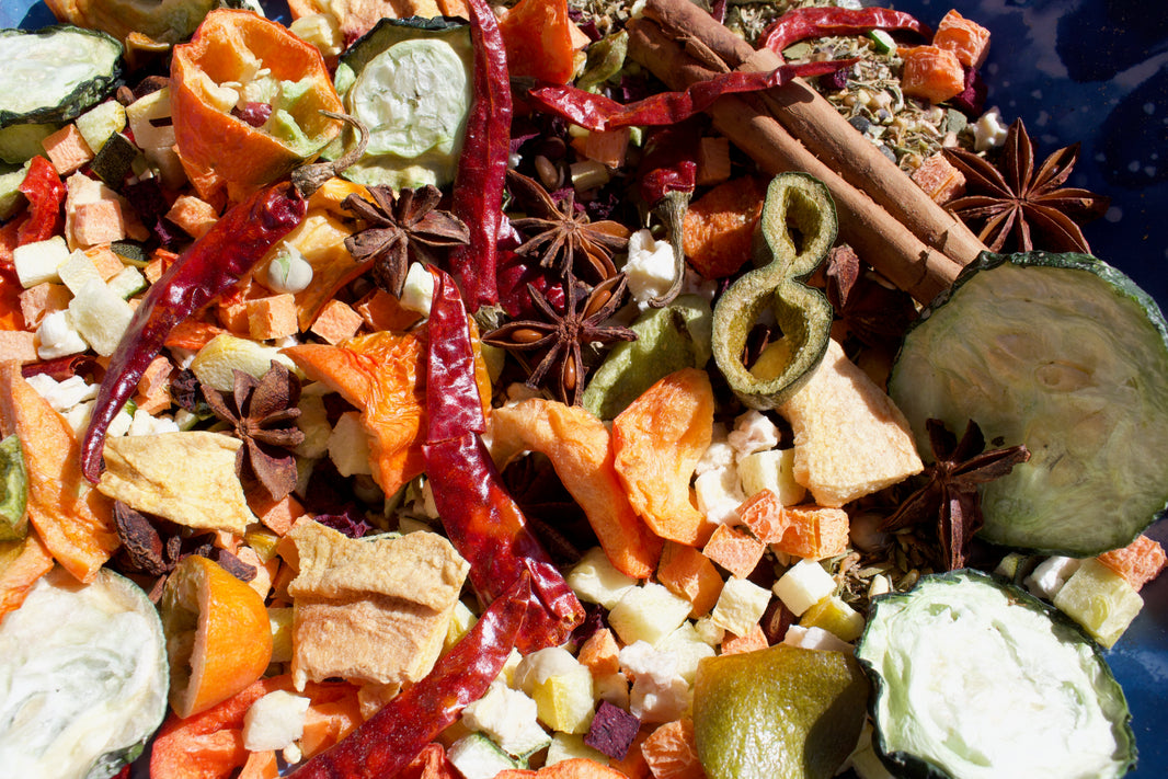 Runzas® Organic Bird Food | Parrot & Small Bird Nutrition